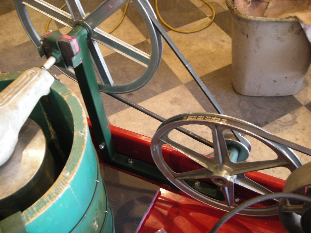 Speed reduction setup | Smokstak® Antique Engine Community*